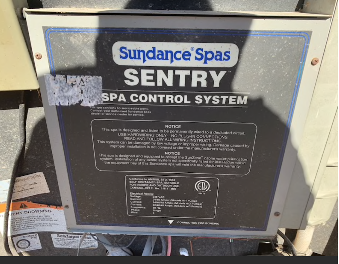 1996 Sundance Optima vs 2006 Dynasty Spa Oceana - Portable Hot Tubs ...