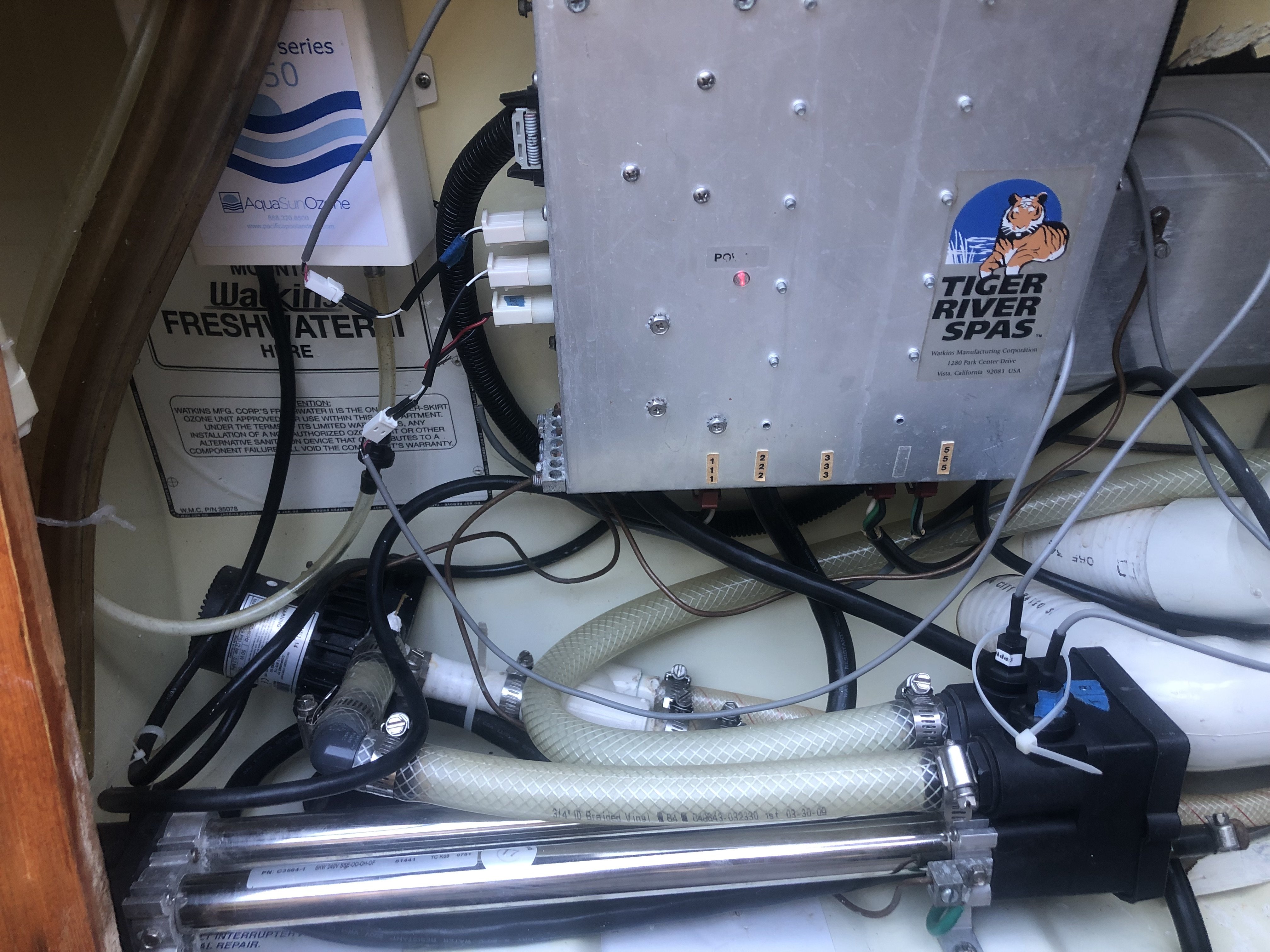 I am not getting any response to the top side panel on 95 Tiger River Manora - Portable Hot Tubs ...