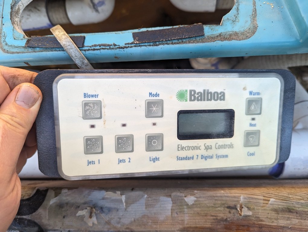 help-with-an-old-free-hot-tub-no-power-portable-hot-tubs-spas