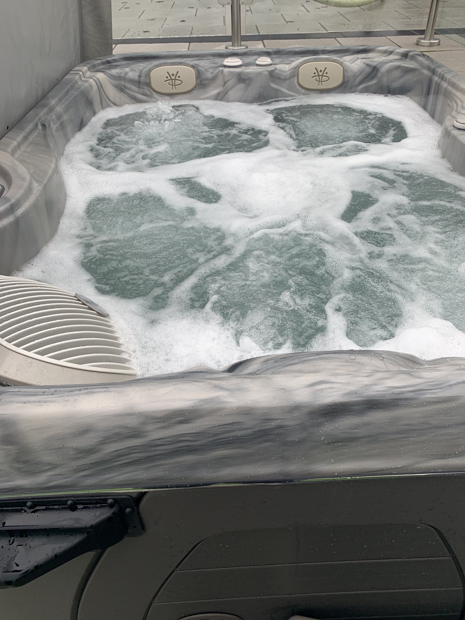 Hydropool Serenity 4300 - Filter Cover discolouring - Portable Hot Tubs ...