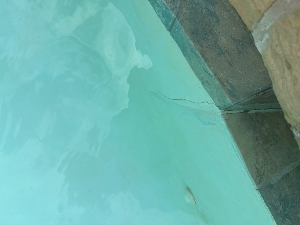 Poly sulfide sealant vs shotcrete crack repair - All Swimming Pools ...