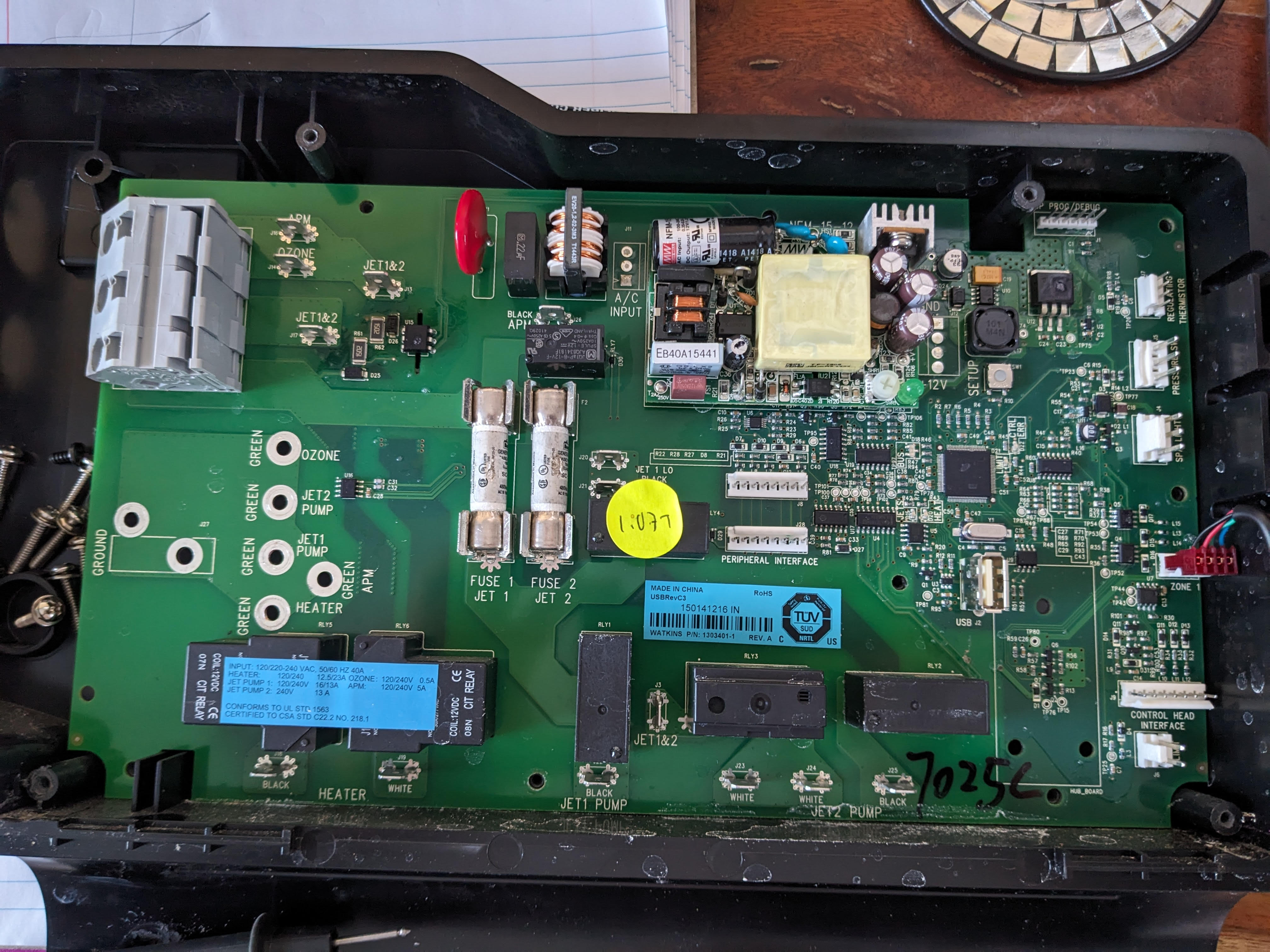 2016 Hot Springs tub with Watkins Hawk Control Panel 240V - Portable ...