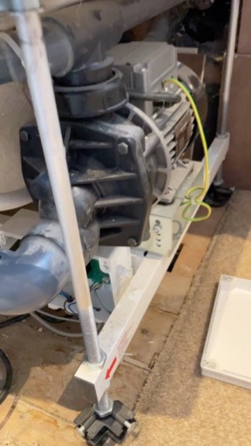 Jacuzzi Tub Buzzing - Portable Hot Tubs & Spas - Pool and Spa Forum