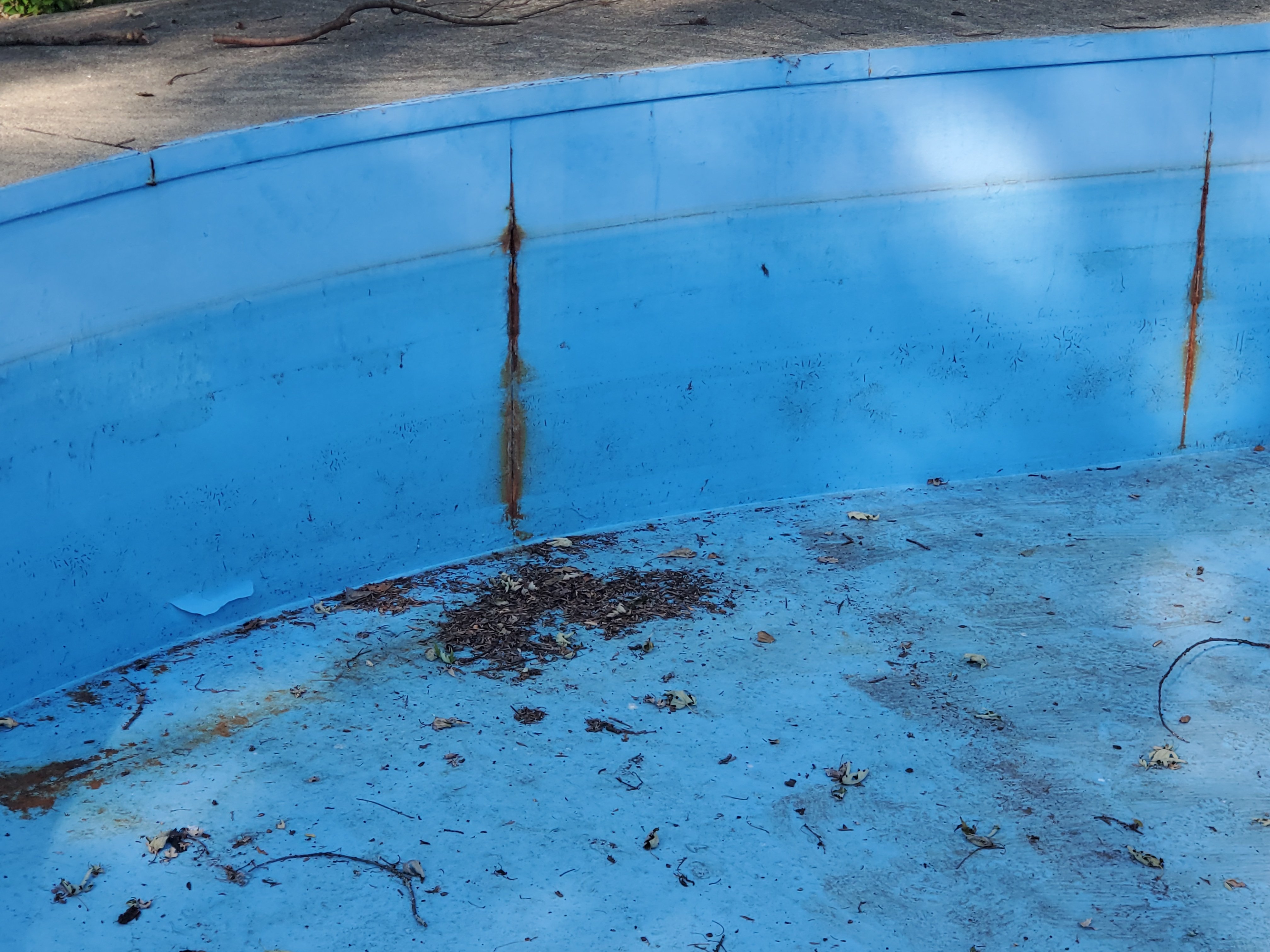 Looking to rebuild; Large Inground-Pool; Concrete Bottom, Metal Sides ...
